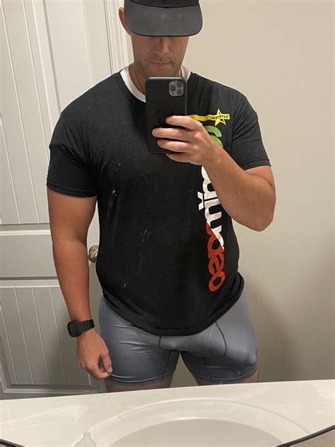 Hows My Bulge Compare R Bulges