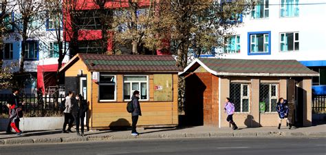 Сургуулийн орчинд хүүхдэд худалдаалахыг хориглосон хүнсний