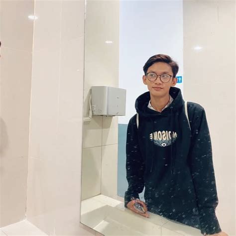 Iamjojo S On Threads