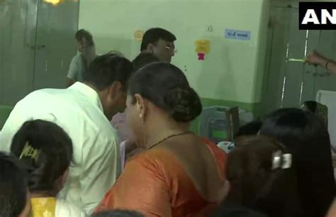 Gujarat Assembly Polls Phase 1 A Look At 7 Key Constituencies Voting Today India News Zee News