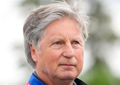 Brandel Chamblee Calls Out Phil Mickelsons Liv Defense With Biting Tweet