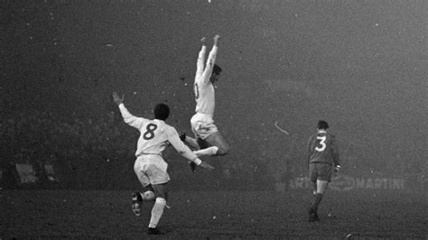 Ajax Liverpool Is Voor Nuninga Meer Dan De Mistwedstrijd Begin Van Tijdperk