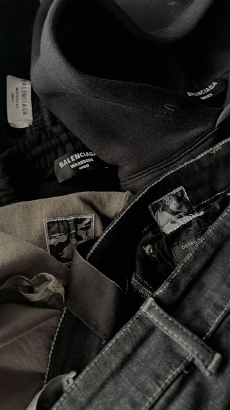 Black Aesthetic Fashion Fashion Wallpaper Aesthetic Streetwear