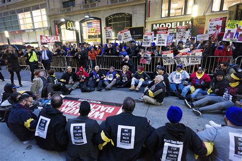 15 An Hour Minimum Wage Protests Big The Blade