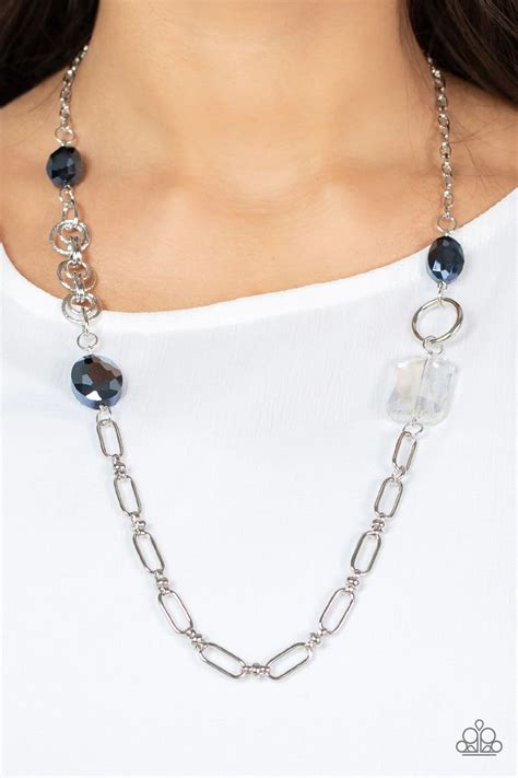 Paparazzi Famous And Fabulous Blue Necklace ~ Blingamore