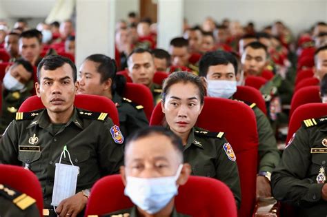 ឯកឧត្តម ហ៊ុន ម៉ានី ប្រាប់សិក្ខាកាមសាលានាយទាហានសកម្ម អំពីតម្លៃនៃសន្ដិភាព ដែលរកបានដោយលំបាក