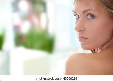 56206 Naked Women With No Clothes No Blur Royalty Free Images Stock