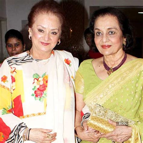 Asha Parekh Reveals About Her Love Life And Why She Never Got Married