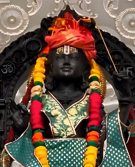 Shubham Giri On Linkedin सकल सुमंगल दायक रघुनायक गुन गान। सादर सुनहिं