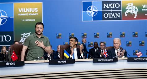 Cumbre de la OTAN en Vilna Volodymyr Zelensky agradeció apoyo a la