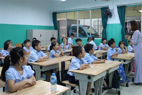 Sở GD ĐT TP HCM lấy ý kiến phụ huynh về việc cho học sinh đi học lại