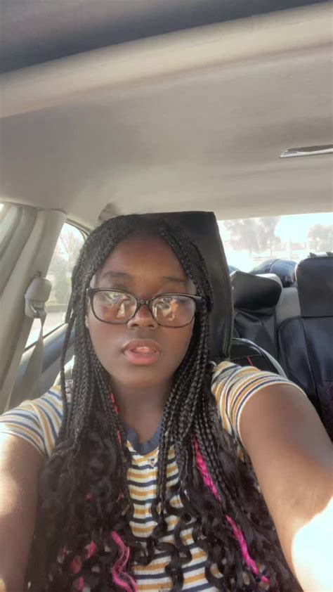 Daph🦕 Typicaldaph Urlebird