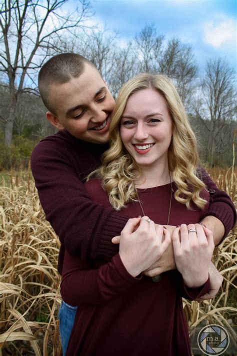 Romantic Country Couples Photoshoot