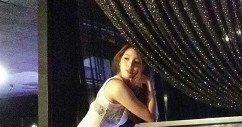 신수지 국보급 엉덩이 자랑하며 아슬아슬 밀착초미니 포토엔