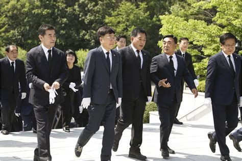 2022 6 3 지방선거 국민의힘 당선자 합동 현충탑 참배 및 해단식 포토뉴스 국민의힘 울산광역시당