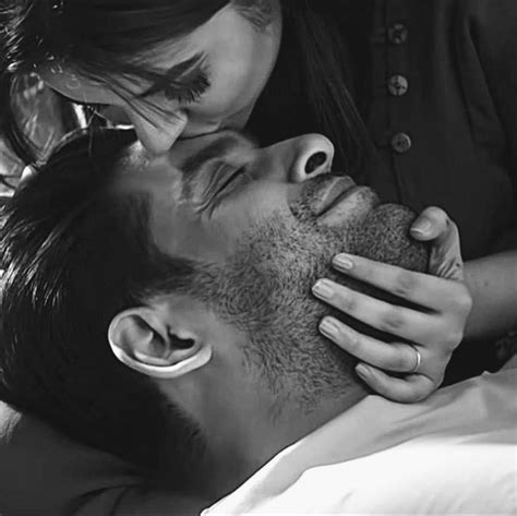 Сэтгэлийн Янаг халуунаар шунаглан үнсэлцдэг дурлалаас илүү яах нь мэдэгдэхгүй аашийг минь