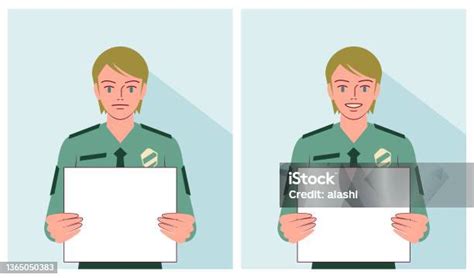 Seorang Perwira Polisi Wanita Muda Memegang Tanda Kosong Dengan Dua