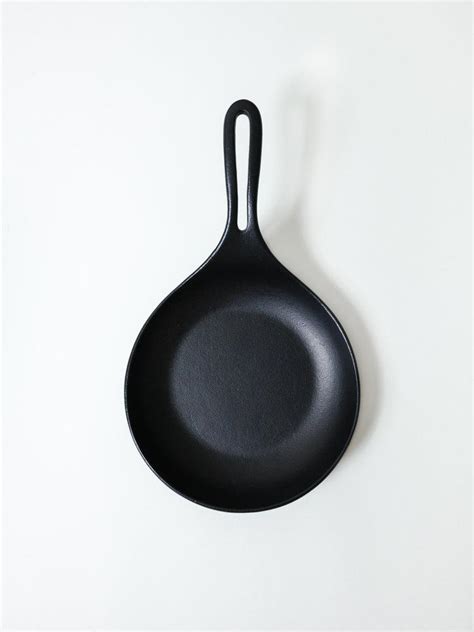 Iwachu Cast Iron Pan Japanese Cast Iron Cookware Rikumo