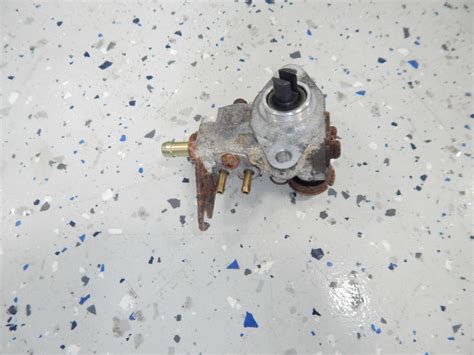Polaris Snowmobile 2005 Fusion 900 Switchback 900 Rmk 900 Oil Pump