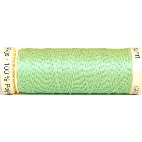 Fil à coudre 100 polyester Gutermann Vert printemps