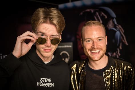 Steve Holstens Innovative Tech House Style Nexus Radio