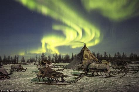 Bbc Photographer With Siberian Tribe In Reindeer Migration Daily Mail