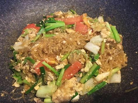 สูตร วุ้นเส้นผัดไข่ พร้อมวิธีทำโดย ️ วิ บาก พอยัง ️