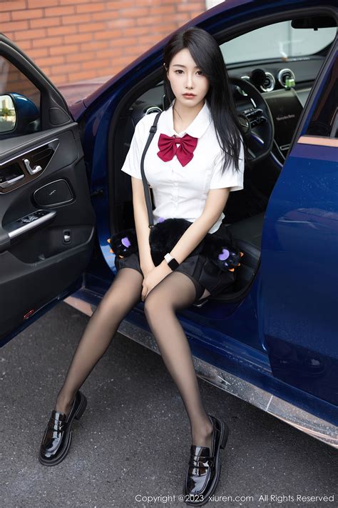 XiuRen秀人网 No 7653 苏苏阿 短裙美腿 微图坊