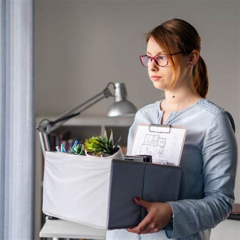 These 4 Work Behaviors Felt Normal Until They Nearly Burned Me Out