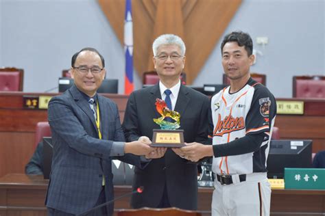 中職／杜絕簽賭！統一獅活潑法治教育 郭阜林扮律師 Ettoday運動雲 Ettoday新聞雲