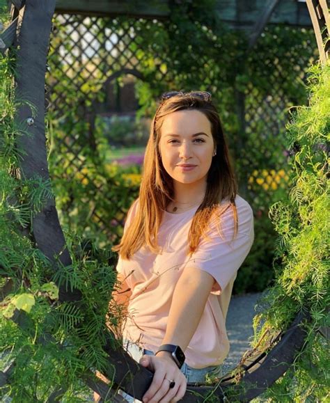 About — Grace Downey