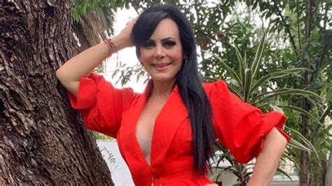 Maribel Guardia And Your Co Workers Attire Sporty Caused A