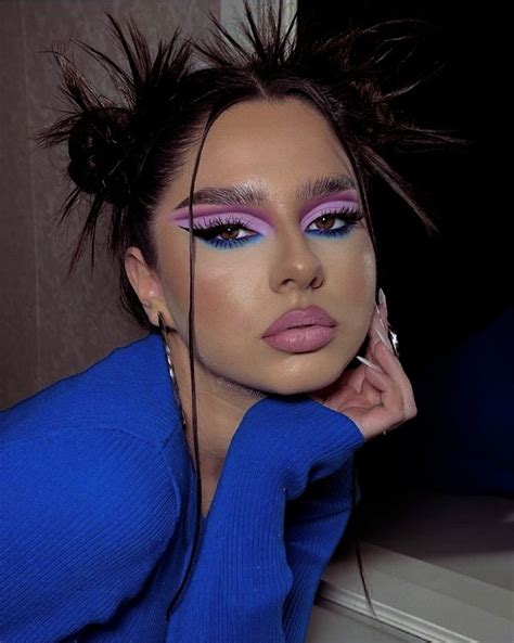 20 Most Interesting Neon Makeup Looks Artofit