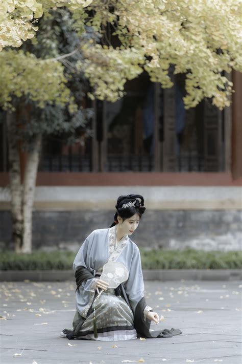 艺图语 20230205 秋日迟 初茶 微图坊