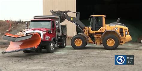 Drivers Should Expect A Slippery Monday Morning Commute