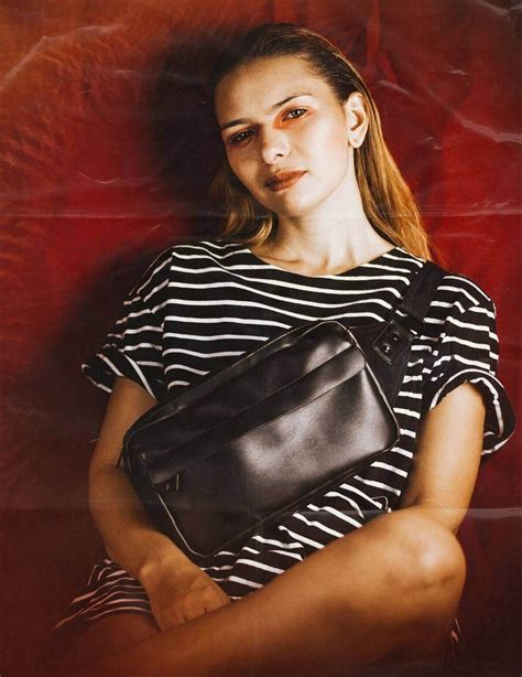 How To Wear A Sling Bag Iucn Water
