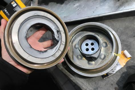 견인입고 Bmw 520d 진동 댐퍼풀리 파손으로 시동불량 네이버 블로그