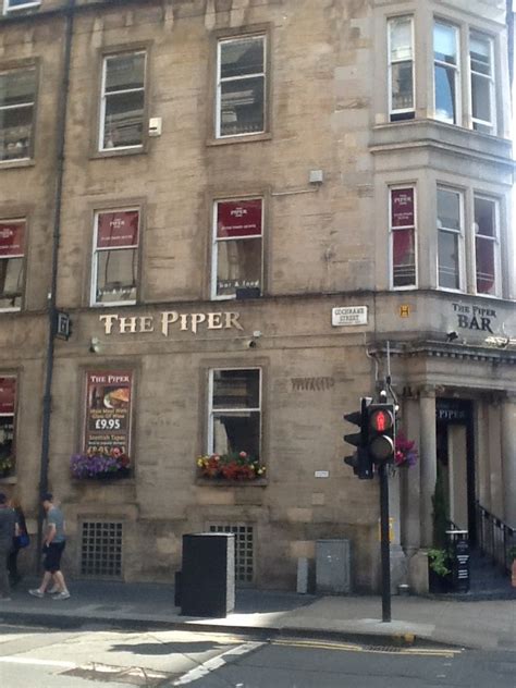 The Piper Bar Glasgow Places To Visit Glasgow Places