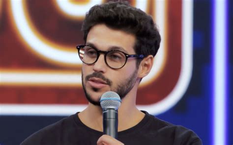 Ex Bbb Rodrigo Mussi Sofre Acidente De Carro E Está Internado Em