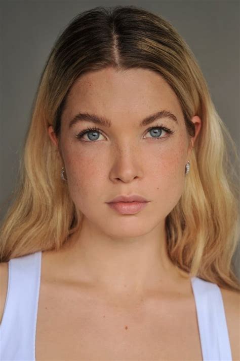 Bailey Spalding About Entertainment Ie