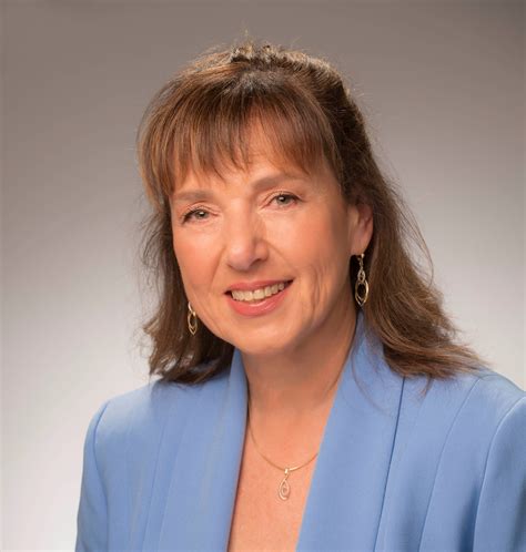 שלומית וייס בוגרת נשים בטכניון Women Of The Technion