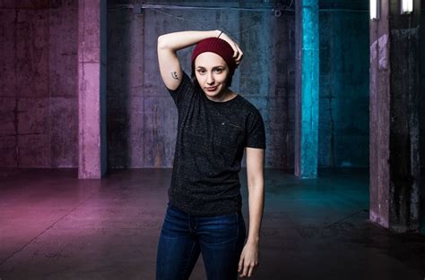 Lauren Pattens Jagged Little Pill Pre Show Playlist Exclusive