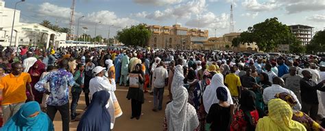 Tentative De Coup DÉtat Au Niger Fiche Dinformation