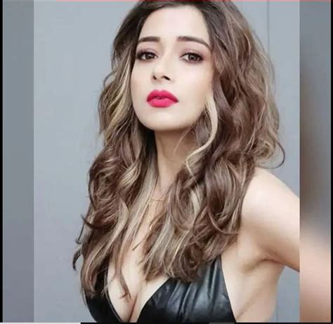 Tina Dutta In Bold Photoshoot See The Pic Hot ফটোশ্যুটে ভাইরাল