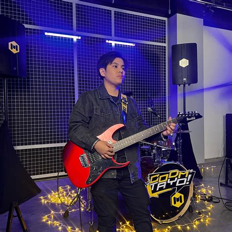 Izzy Canillo Izzycanillo • Instagram Photos And Videos