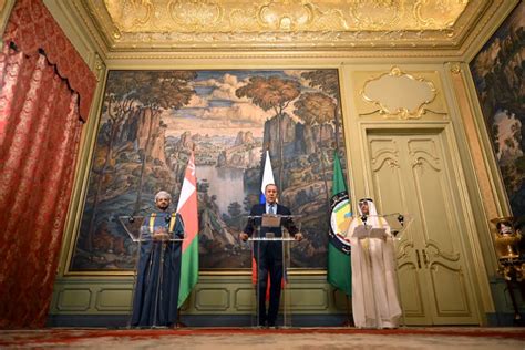 التعاون الخليجي وروسيا يؤكدان على دعم محادثات السلام السودانية في جدة