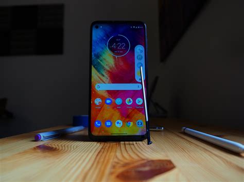 Moto G Stylus Review This Pen Isn T Actually Mightier Android