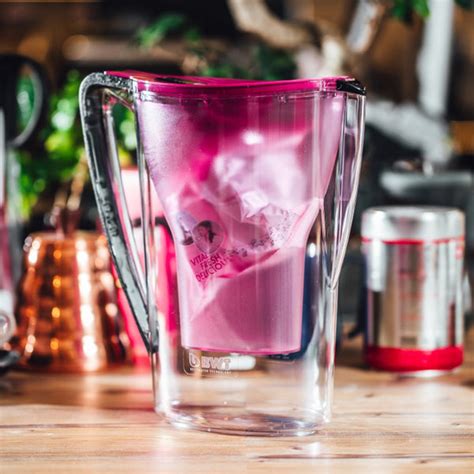 Ūdens Filtri Un Filtra Kannas Es Mīlu Kafiju