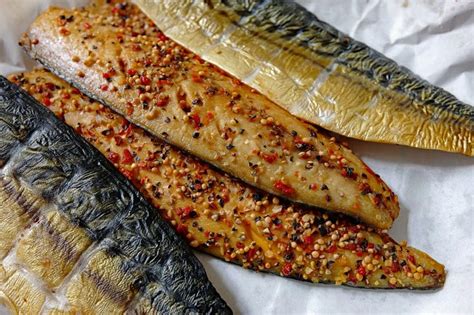 Самый простой и вкусный рецепт запеченной скумбрии нужно всего 2