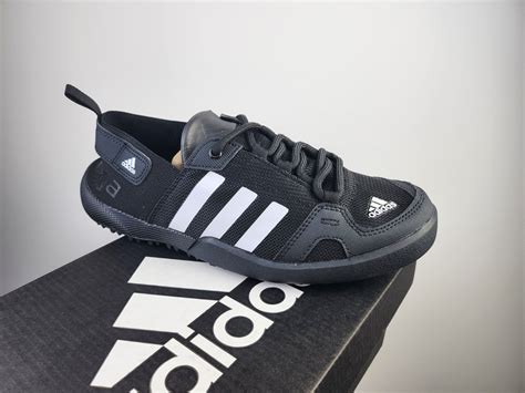 Коралловые Тапочки Adidas купить на OZON по низкой цене